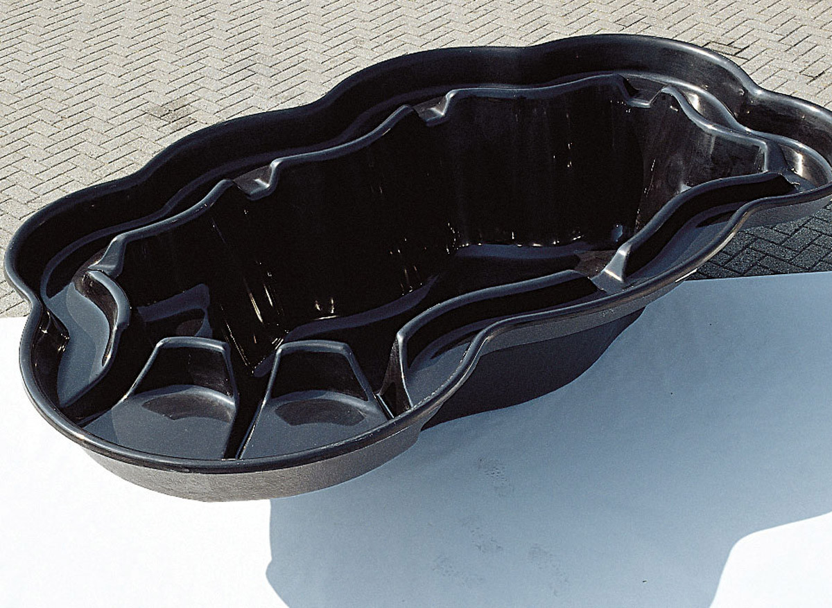 Bassin de jardin préformé Neptune capacité 3800 litres marque Ubbink