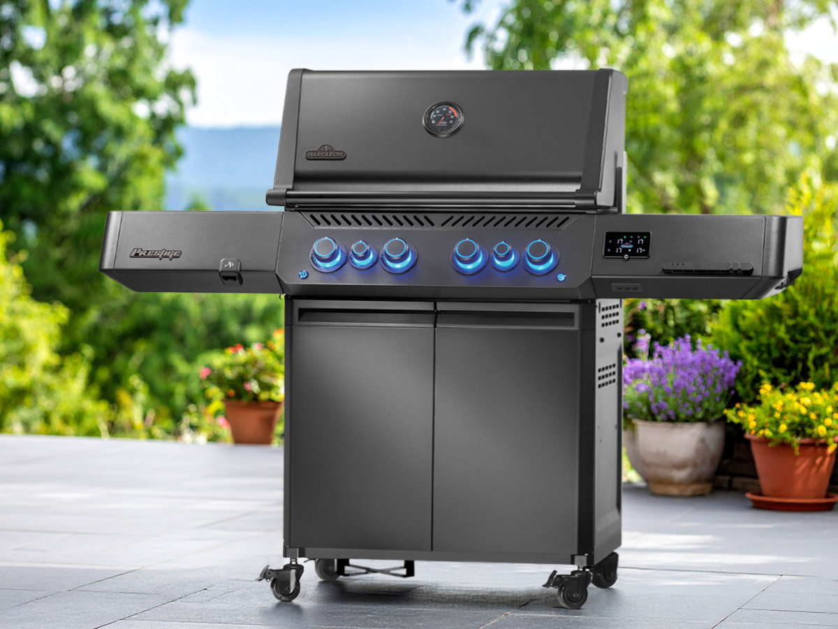 Barbecue gaz connecté Prestige 500 Phantom marque Napoléon