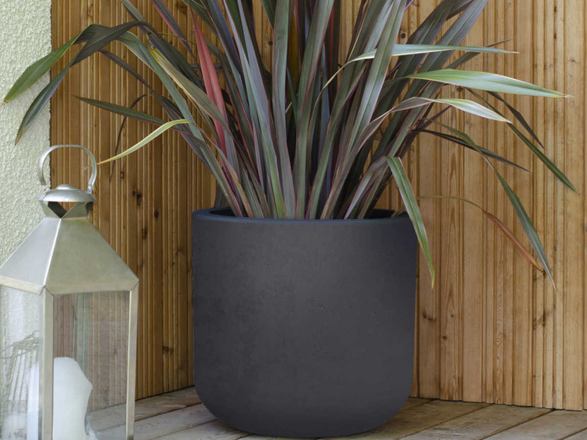 Pot de fleurs rond Basalt Up- Eda